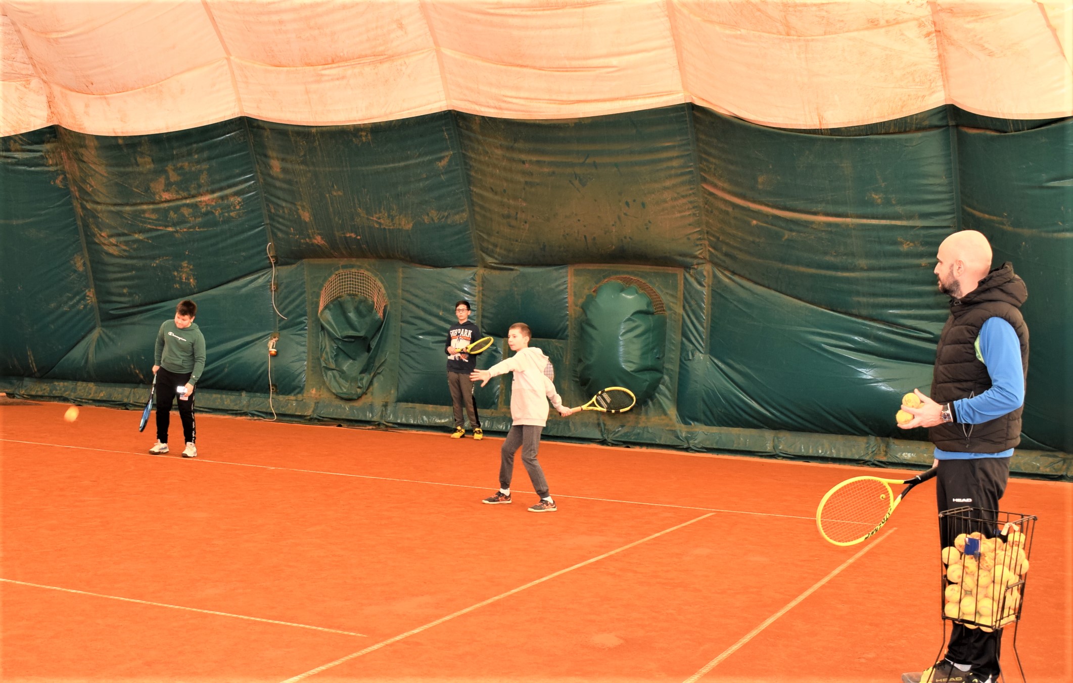 SPORTSKI PROGRAM OVOG VIKENDA Igra se bridž, šah, dječji tenis i ...